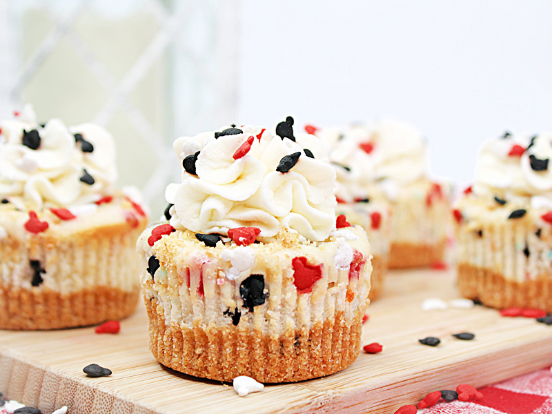 Cute Mickey Funfetti Cheesecake Minis - Pixie Dusted Journeys