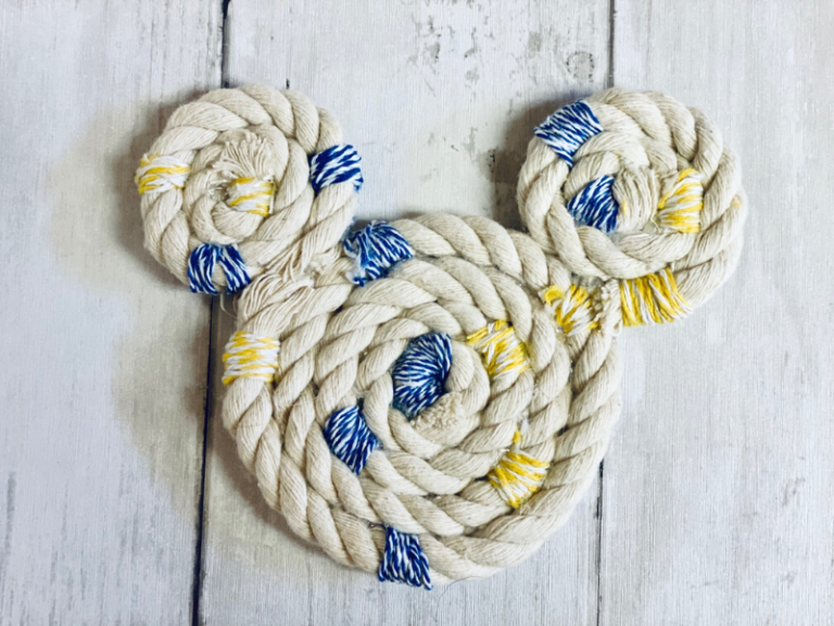 DIY Mickey Mouse Rope Drink Coasters - Pixie Dusted Journeys